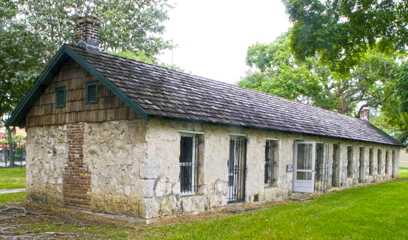 The Plantation Slave Quarters – The Mound Project