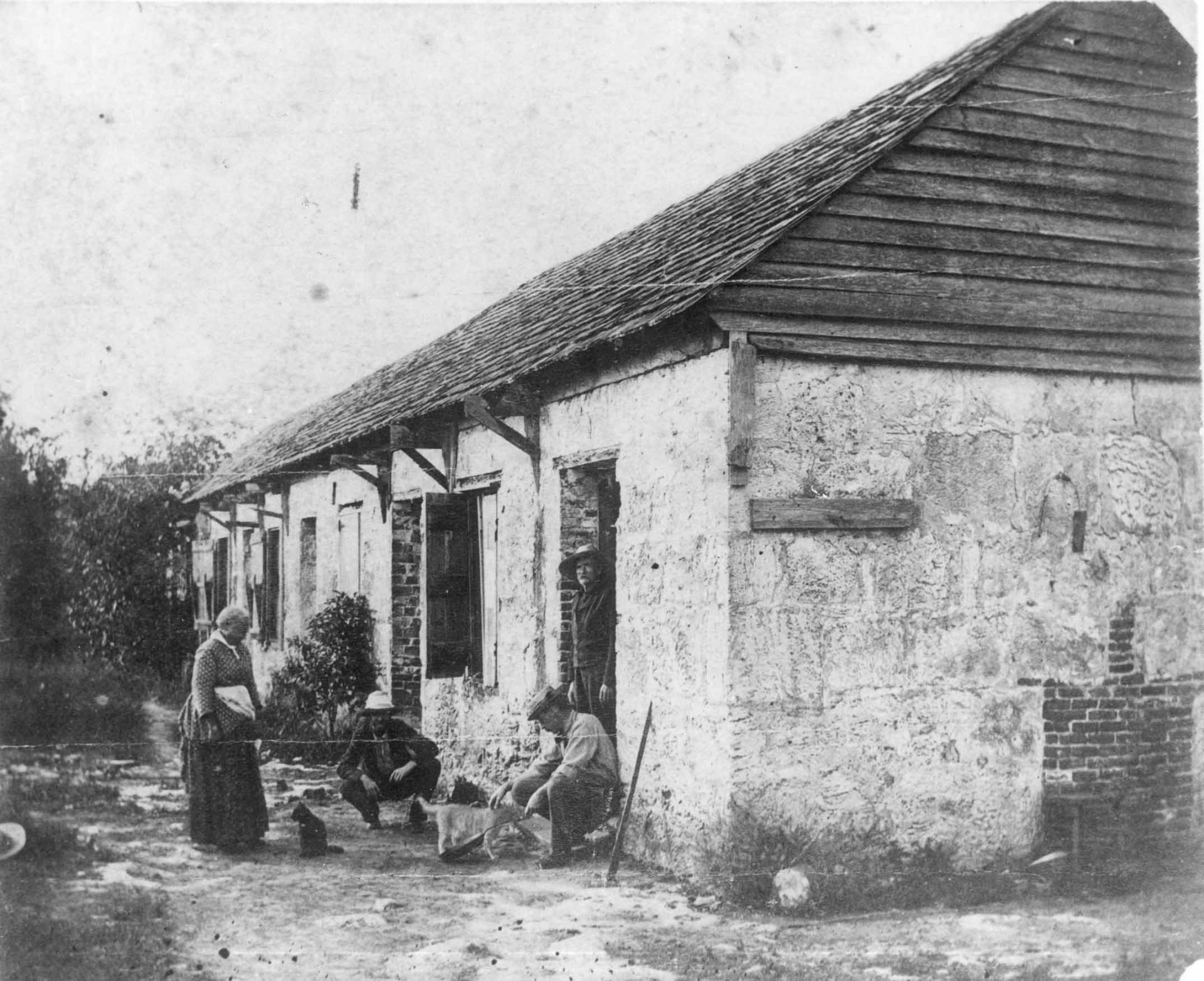 The Plantation Slave Quarters – The Mound Project