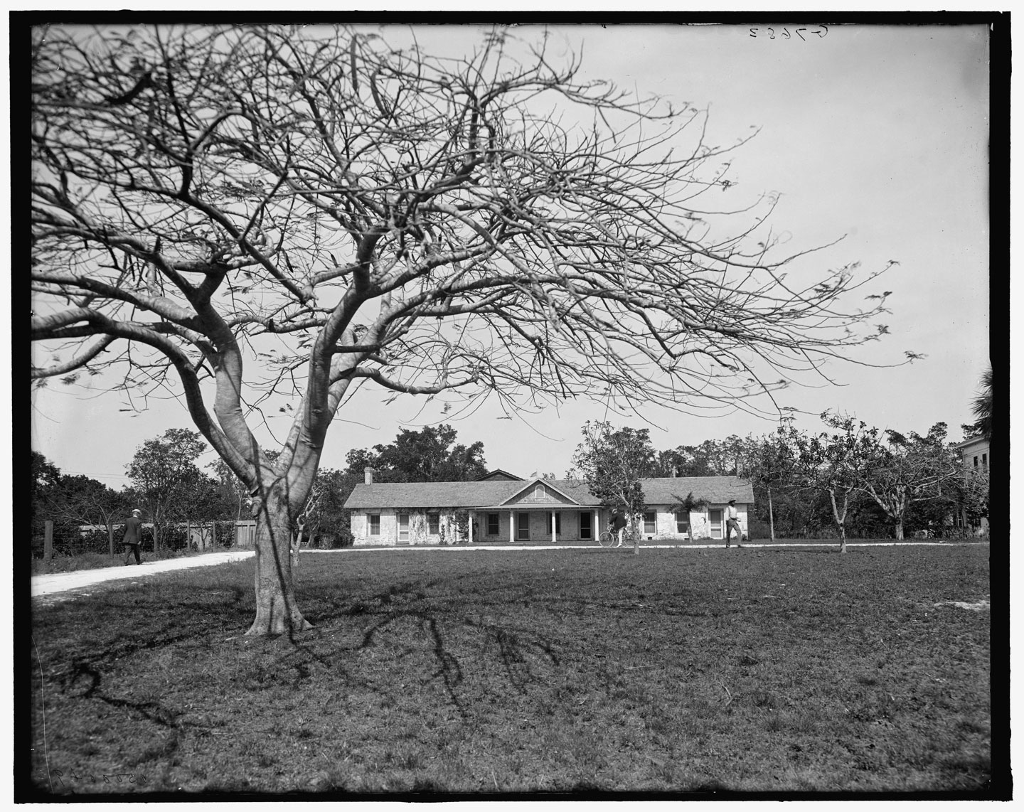 The Plantation Slave Quarters – The Mound Project